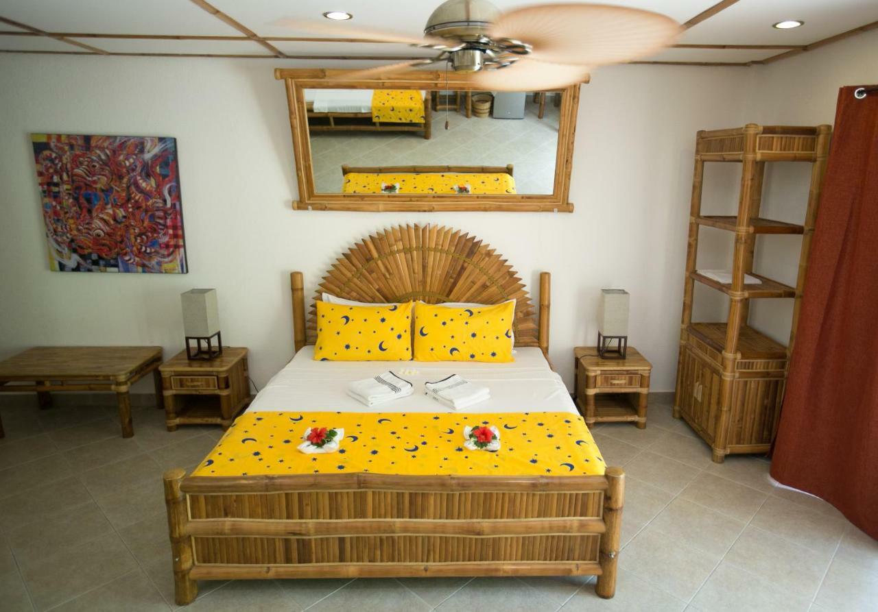 DOLPHIN HOUSE RESORT MOALBOAL 5⋆ ::: PHILIPPINES ::: COMPARE HOTEL RATES